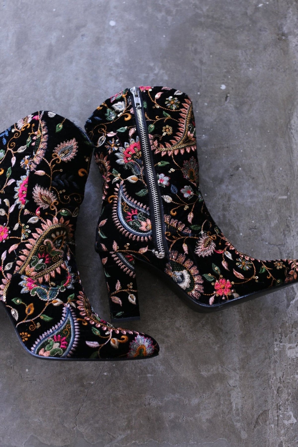 EMBROIDERED BOOTS LOUISE, hand made - MOMO NEW YORK - sustainable...