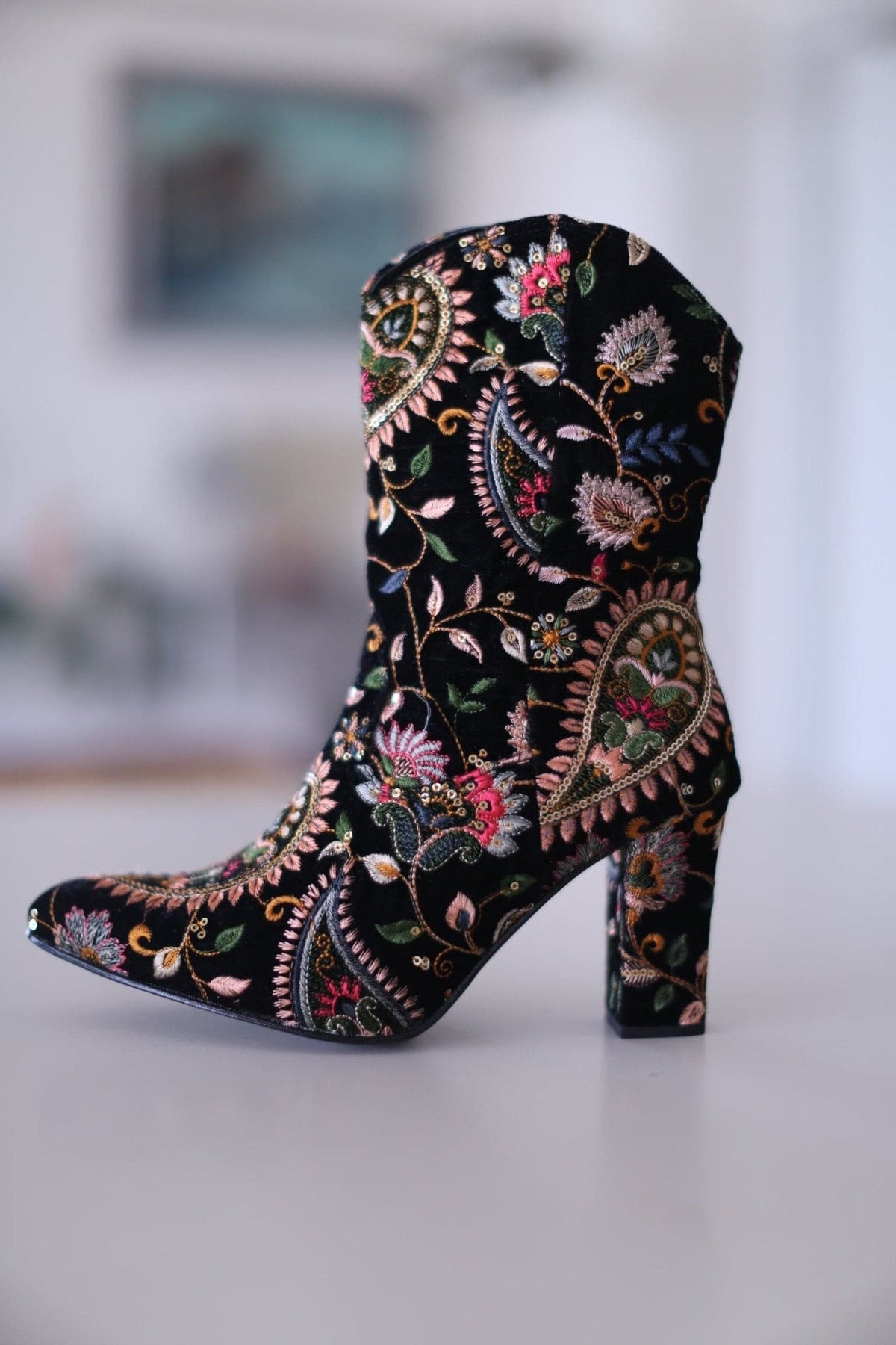 EMBROIDERED BOOTS LOUISE, hand made - MOMO NEW YORK - sustainable...