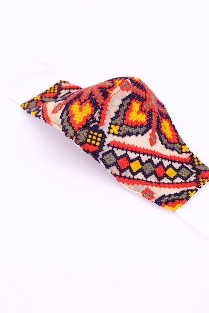 EMBROIDERED FACE MASK YAEBON, hand made - MOMO NEW YORK - sustain...