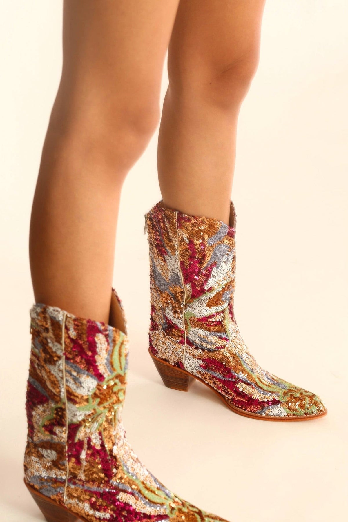 EMBROIDERED SEQUIN WESTERN BOOTS SINA, hand made - MOMO NEW YORK ...