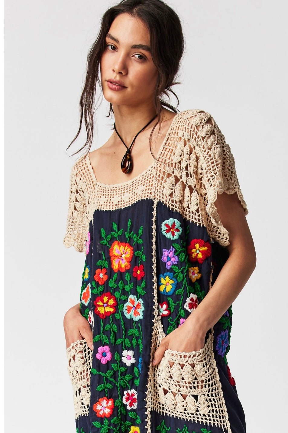ISABELLA EMBROIDERED CROCHET KAFTAN X FREE PEOPLE, hand made - MO...
