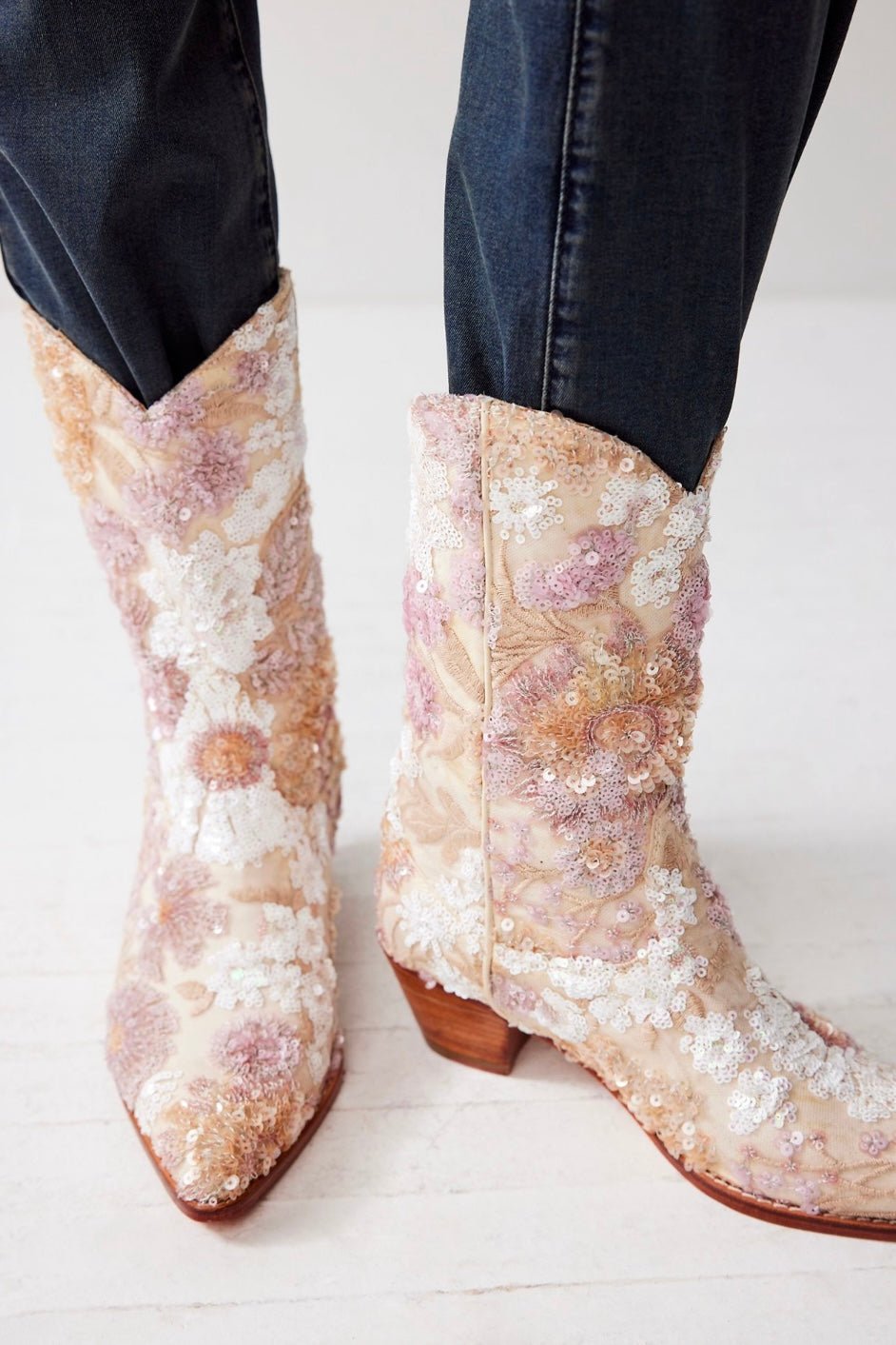 SELINA SEQUIN EMBROIDERED WESTERN BOOTS X FREE PEOPLE, hand made